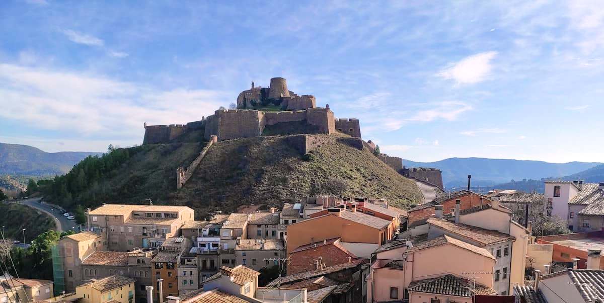 ️ ¿Qué ver en CARDONA y alrededores CON NIÑOS? – Entre 7 Maletas